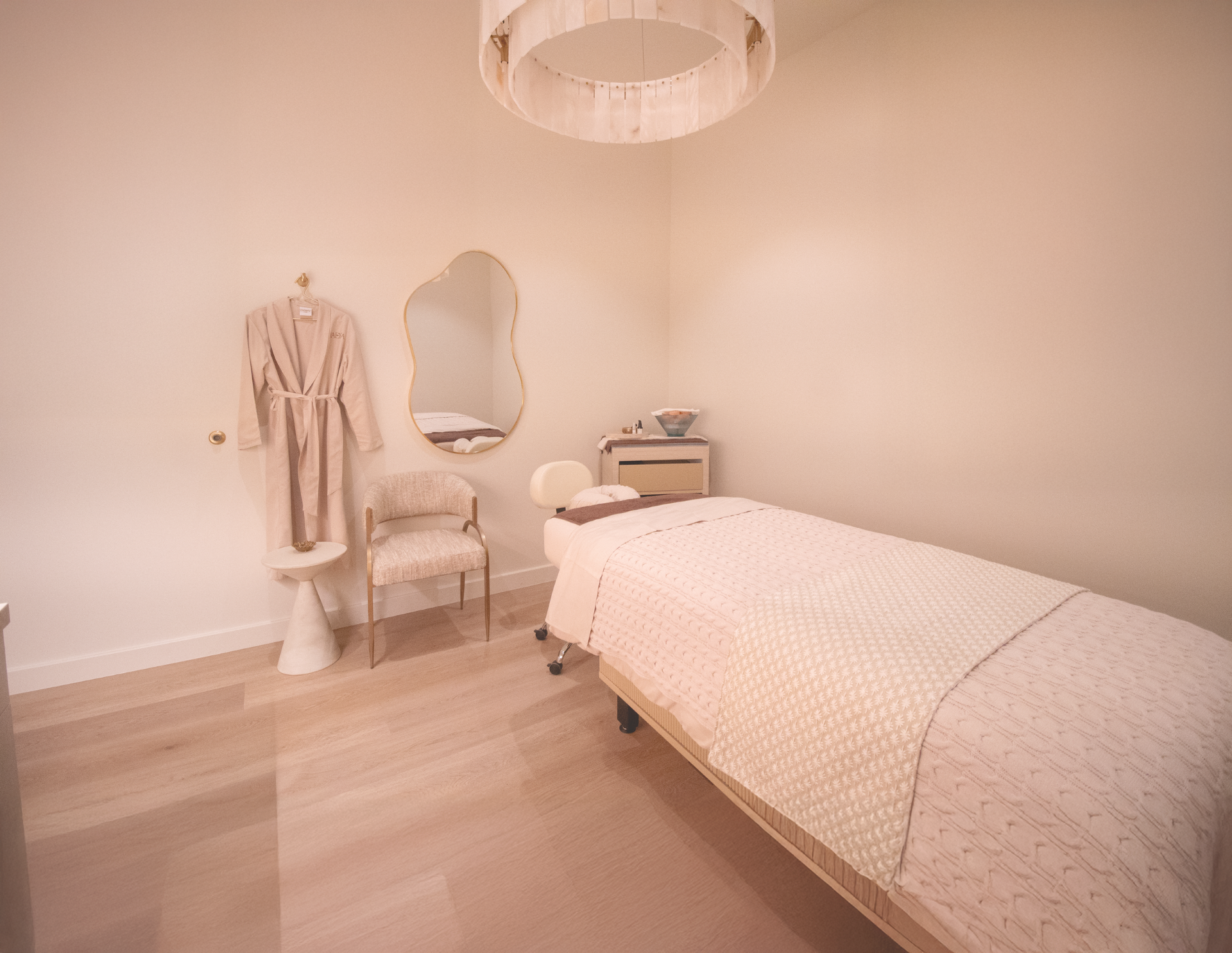 Raeya Wellness | Women's Wellness Center Las Vegas